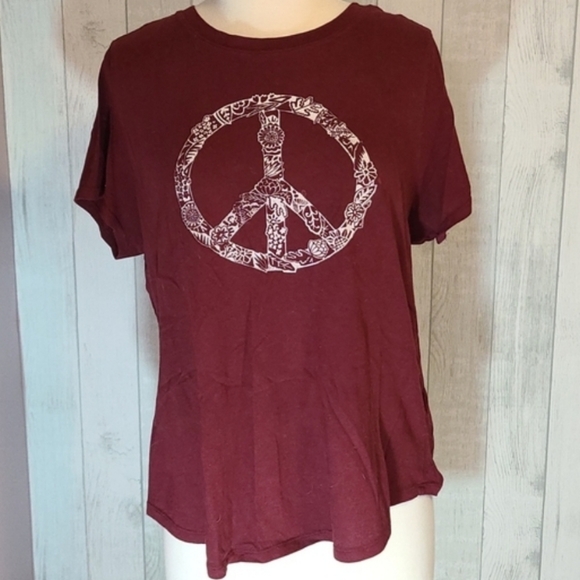 Old Navy | Tops | Peace Everywear Tee By Old Navy In Maroon And White ...